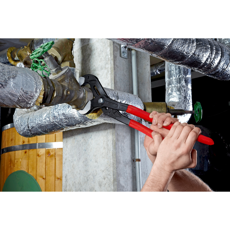KNIPEX Cobra® XXL Pipe Wrench and Water Pump Pliers | KNIPEX
